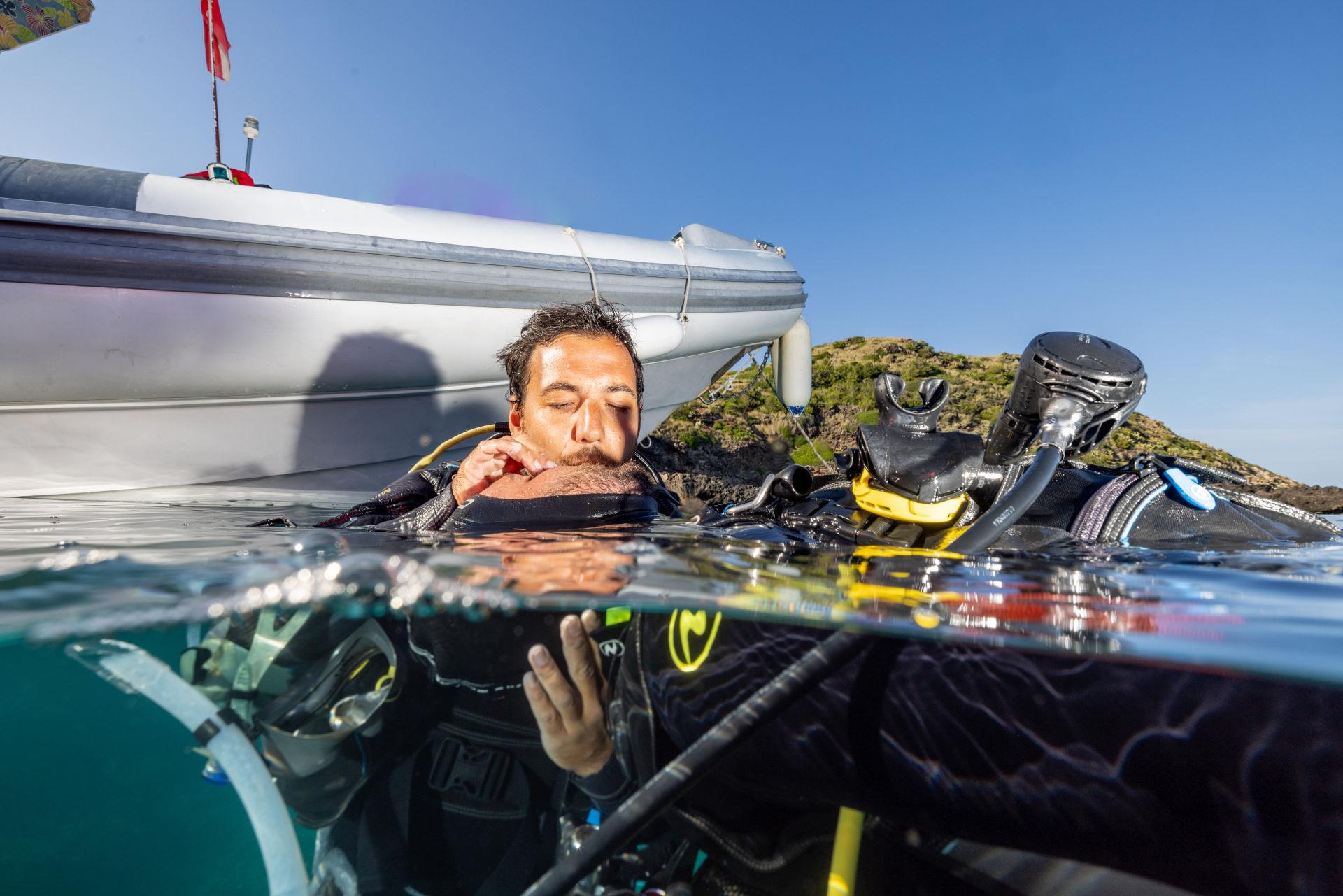 PADI Rescue Diver and Emergency First Response | Orca Diving Ustica